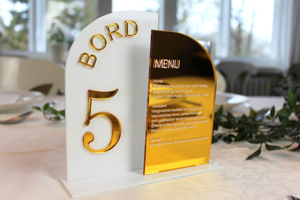 Menukort til Konfirmation | Unikke Design | Dansk Produktion.