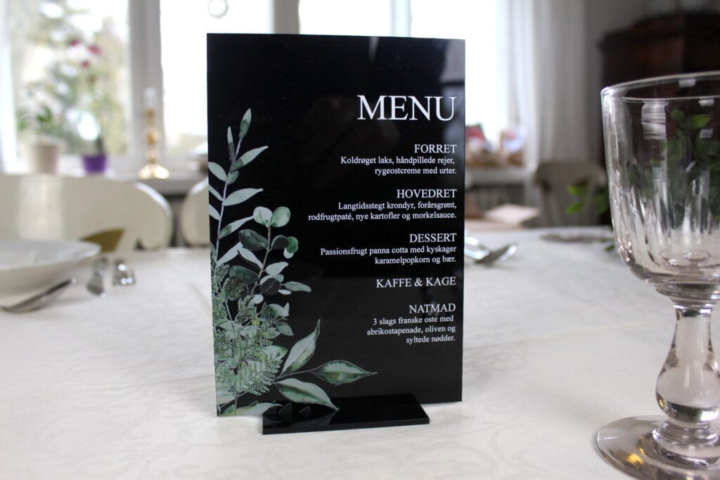 Menukort bryllup - Bestil personligt menukort til bryllup her