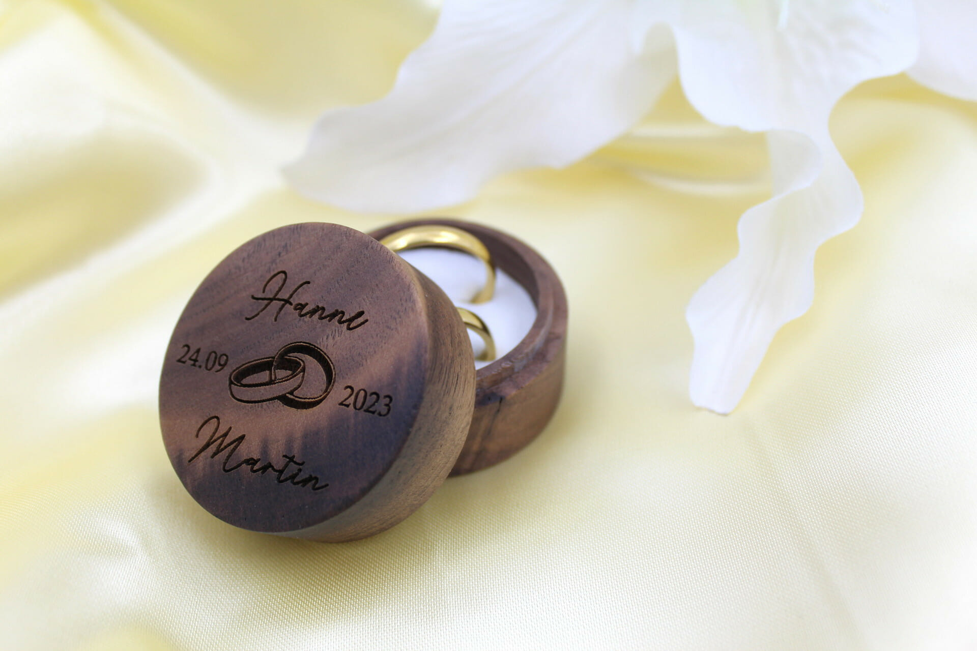 Ringæske Sammenflettede ringe 'Rund' - Skovgaarden